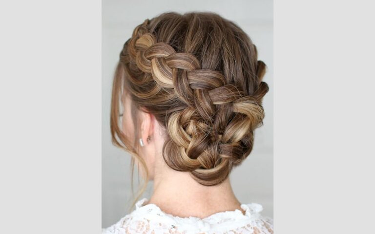 Stand Out With These 25 Hairstyles for Graduation Day