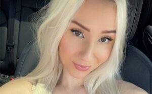 How Sarah-wi-2002 OnlyFans Reflects Niche Influence, Authenticity, and ...